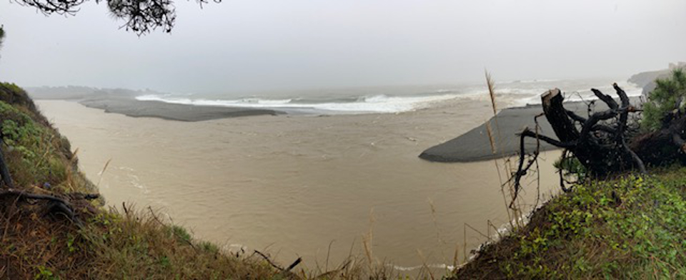 Estuary mouth wide open as atmospheric river pours down rain – Nov. 21 ...